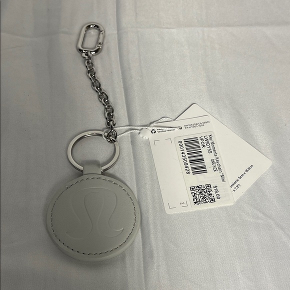 lululemon athletica | Accessories | Lululemon Athletica Gray Key Holder ...